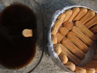 Malakov Cake with Mascarpone • Recipe | yumecipe.com