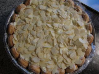 Malakov Cake with Mascarpone • Recipe | yumecipe.com