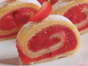 Strawberry roulade • Recipe | yumecipe.com