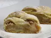 Pear strudel with puff pastry • Recipe | yumecipe.com