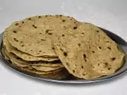 Indian flatbread Chapati • Recipe | yumecipe.com
