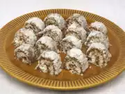 Coconut rolls • Recipe | yumecipe.com